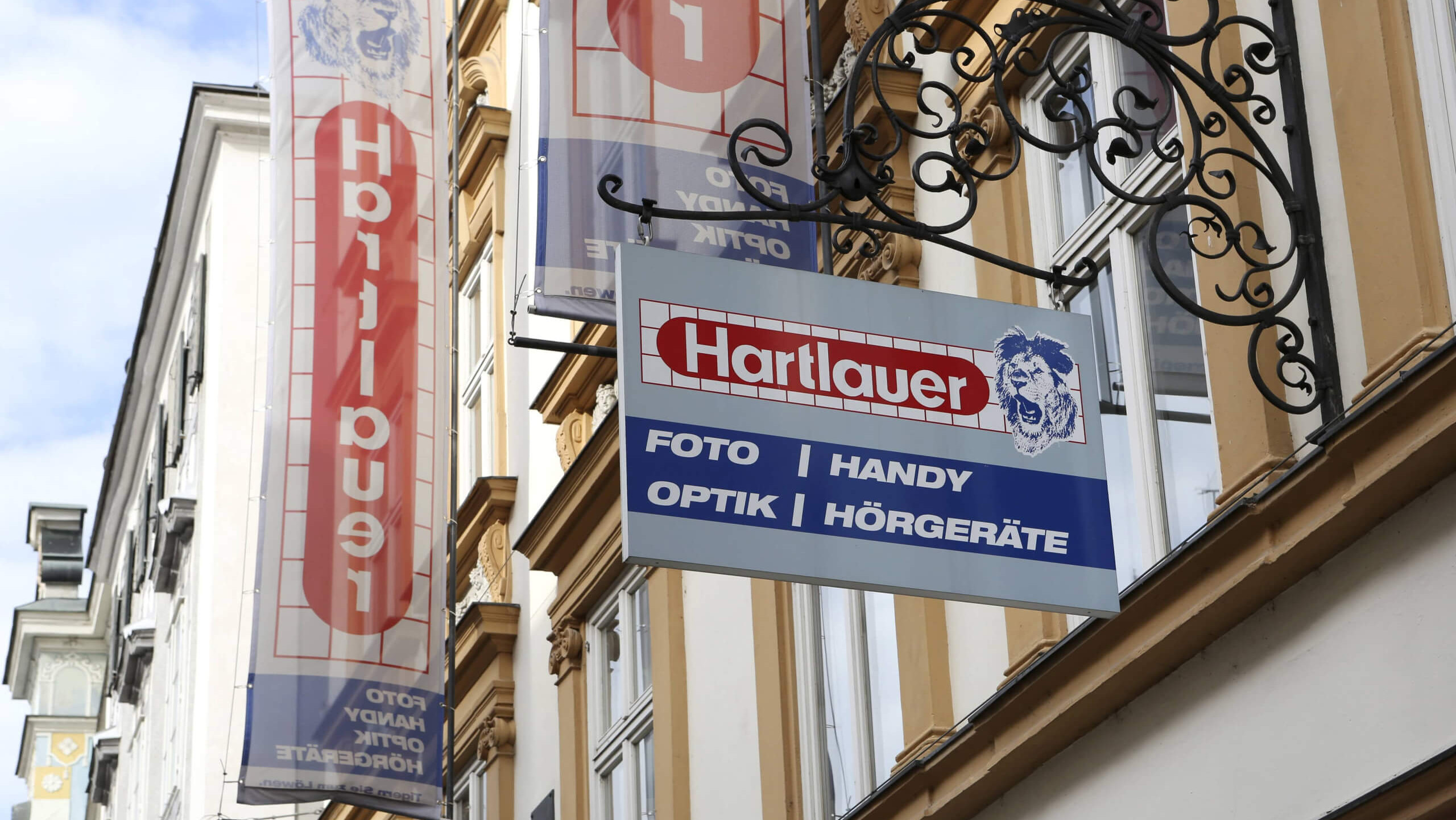 Nein, Hartlauer verkauft keine Marshall-Lautsprecher für zwei Euro