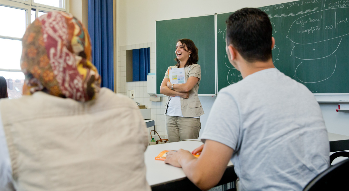 Bundesamt für Migration und Flüchtlinge stoppt Zulassungen für ...